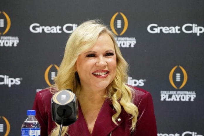 Is Holly Rowe Married? What We Know About the ESPN Reporter’s Private Life